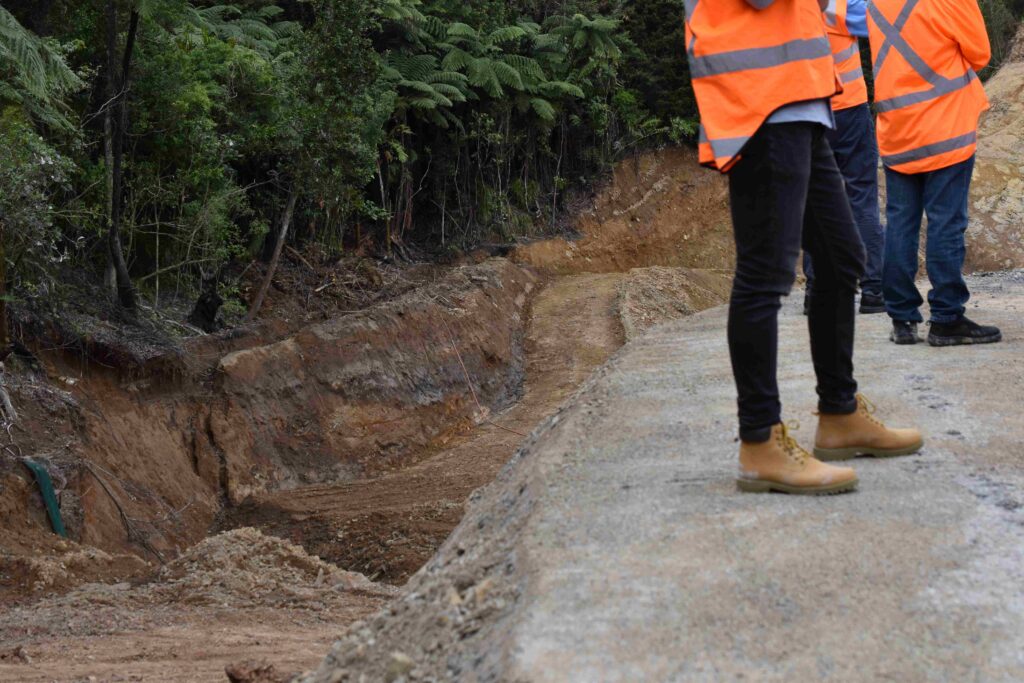 SH25A fix ‘too long’ – The Valley Profile