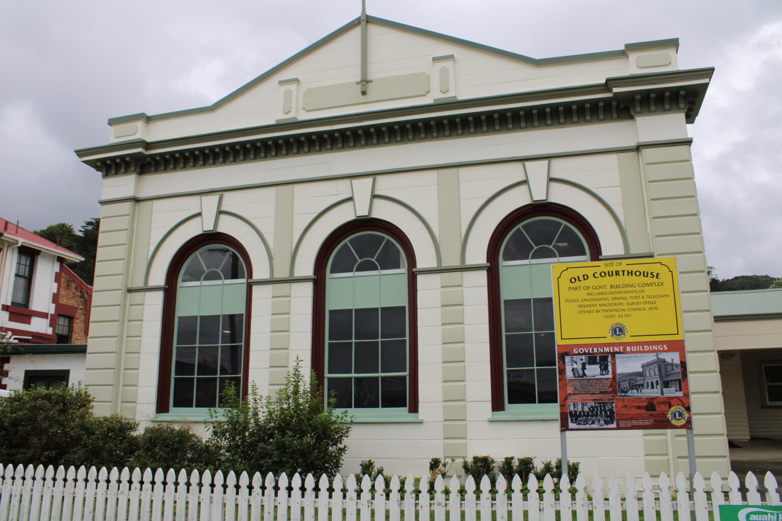 A new life for historic Thames courthouse – The Valley Profile