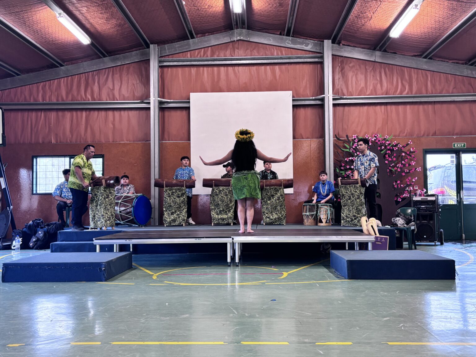 Cook Island group visits Matatoki School – The Valley Profile