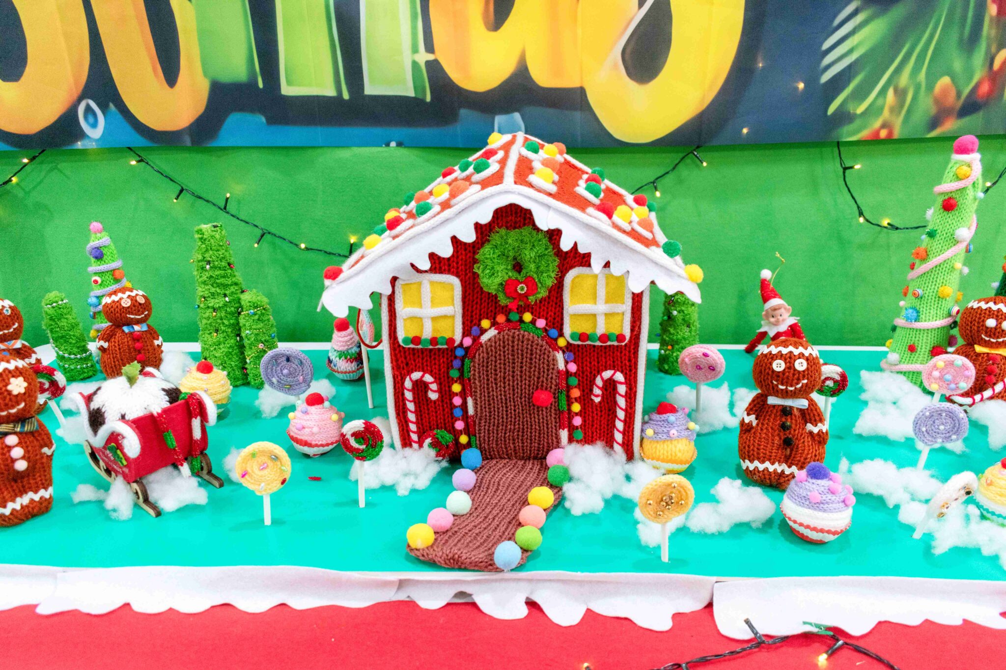 Dreaming of a knitted Christmas in Waihī – The Valley Profile